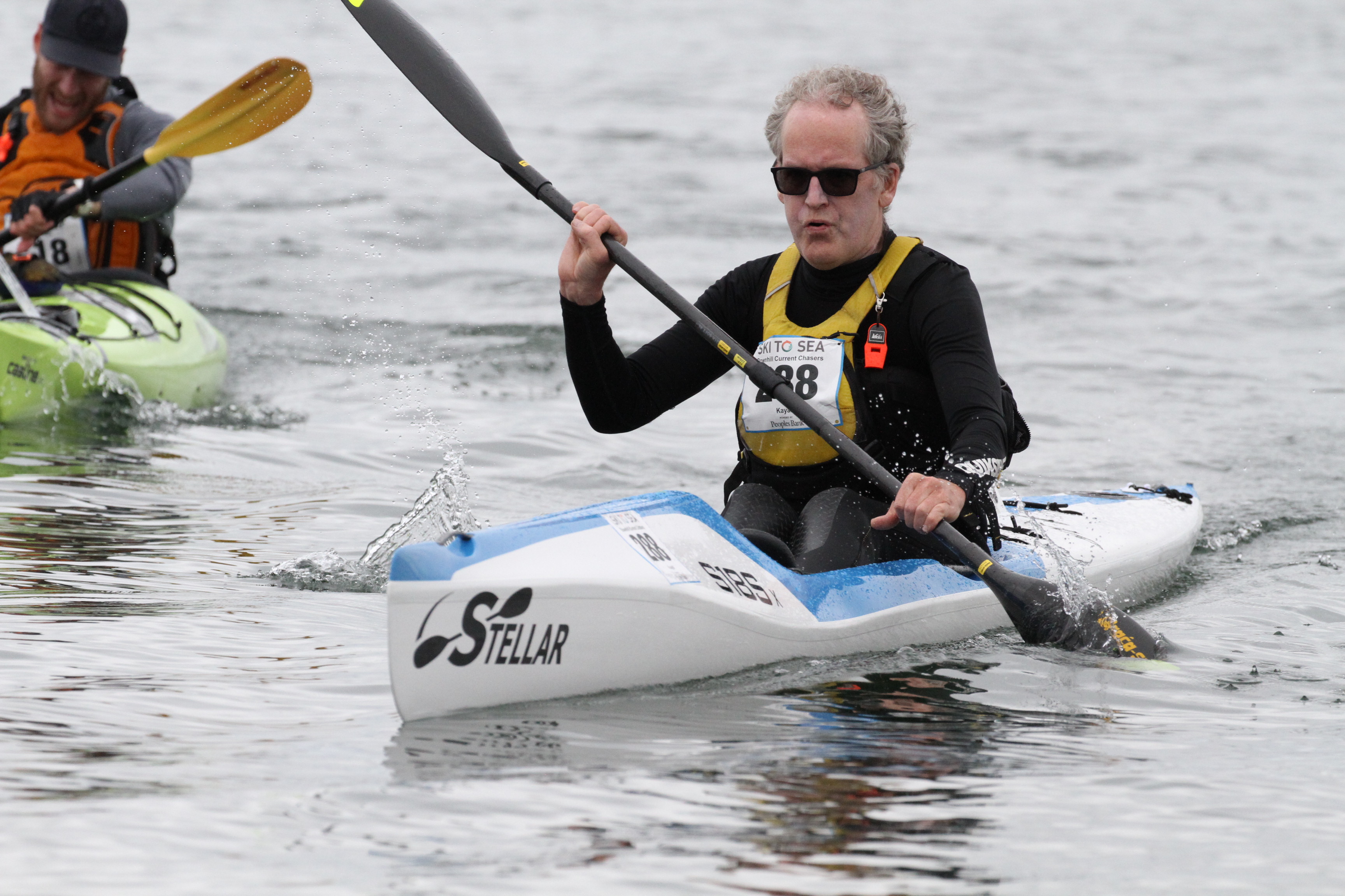 A First Time Surf Ski paddle through the Columbia River Gorge - CommuniChi